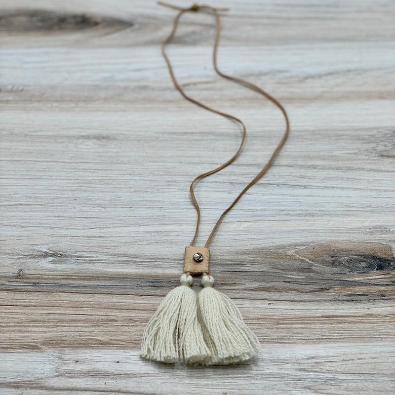 Double Tassel Talisman - Natural Leather – Mojave+Tejon